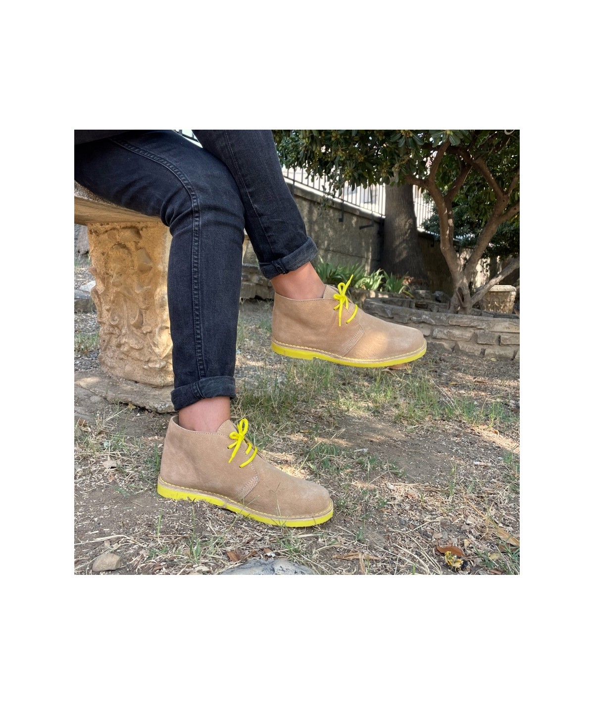 Bicolor Desert Boots for men in Sand color with Yellow.