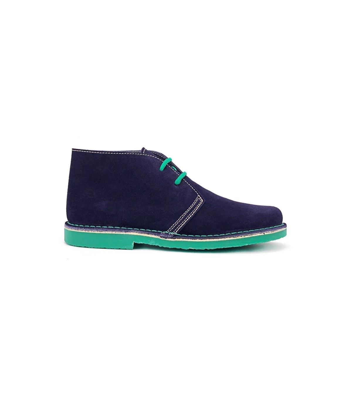 Bicolor navy blue and green desert boots for men. Surprising.